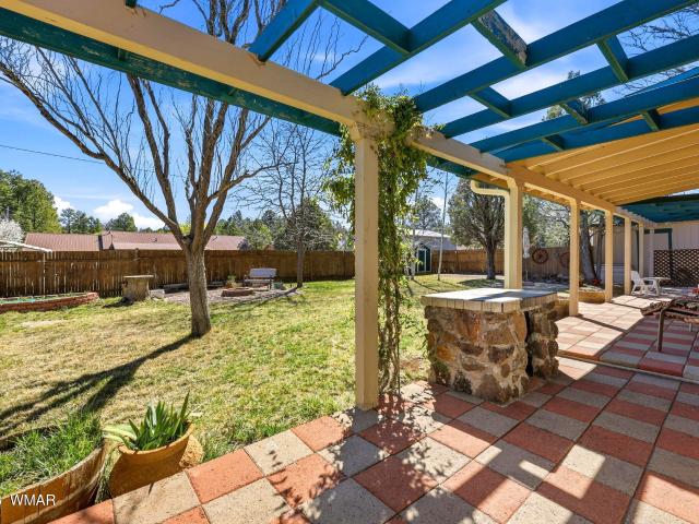 2515 Navajo Way