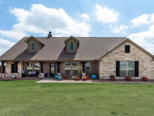 2515 County Road 643, Nevada, TX 75173