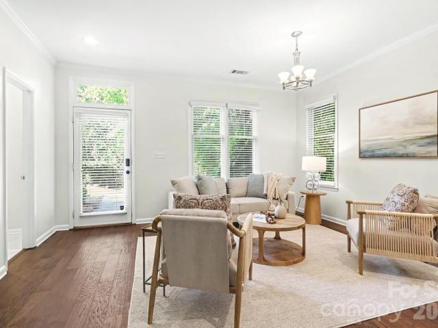 2515 Dilworth Heights Lane