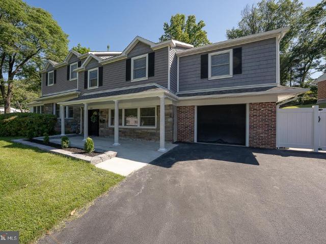 2515 Parke Lane