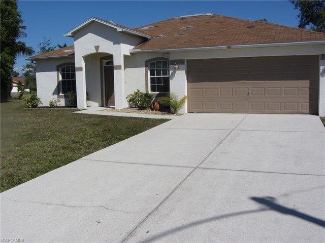 2515 SE 4th Ave, Cape Coral, FL 33904