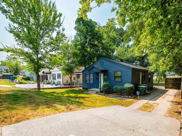 2515 W 6th Street