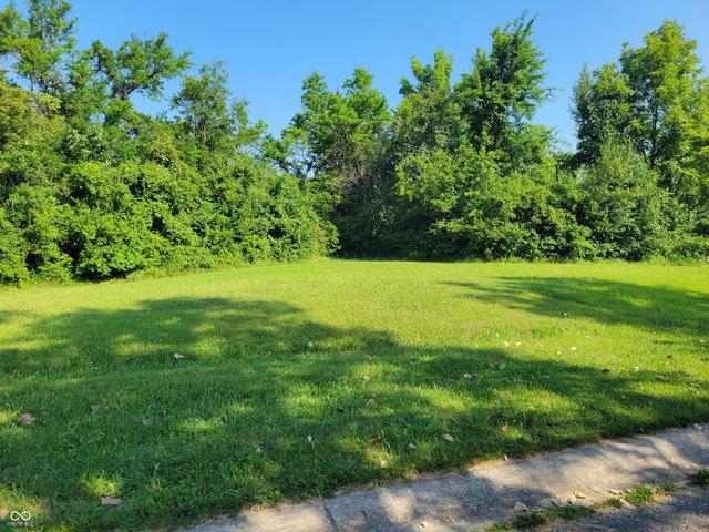 2515 Winterwood Ct, Anderson, IN 46011