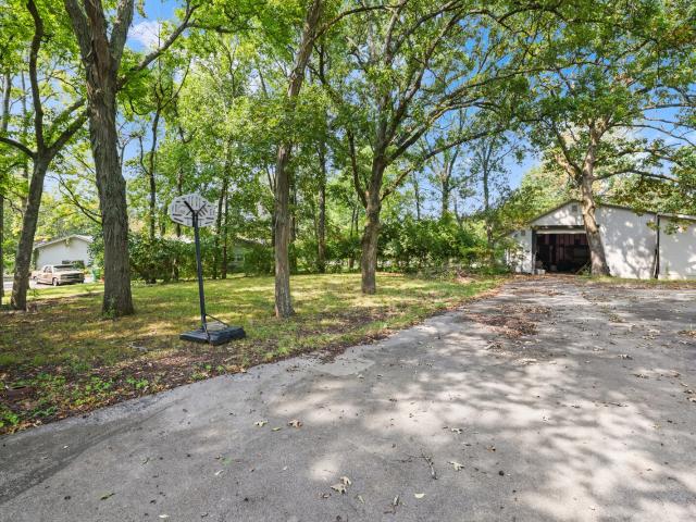 2516 Old Smith Springs Rd