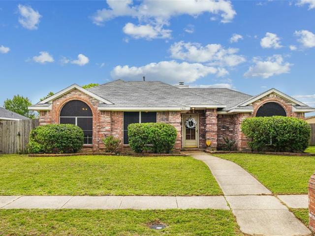 2516 Buck Drive