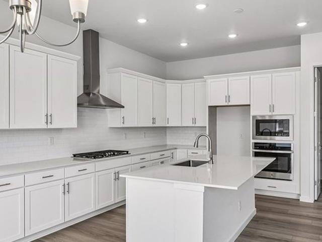 2516 Bitterroot Pl, Highlands Ranch, CO 80129