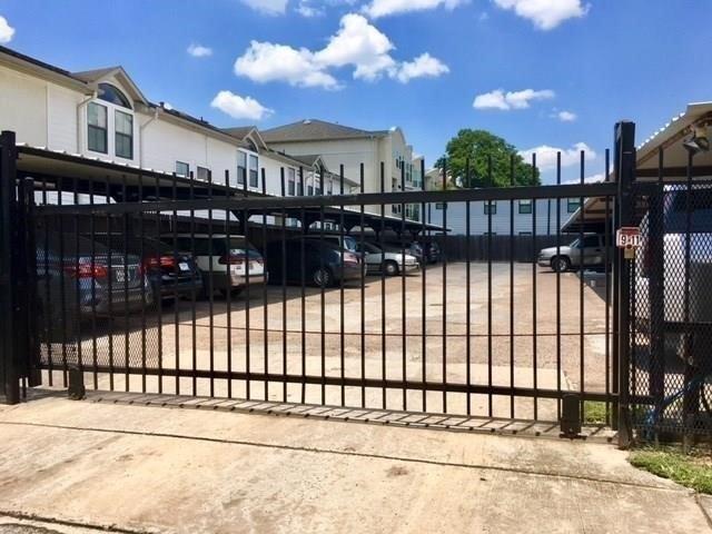 2516 Commonwealth St Apt 105, Houston, TX 77006