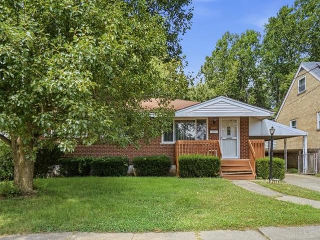 2516 Garrison Dr, Colerain Township, OH 45231