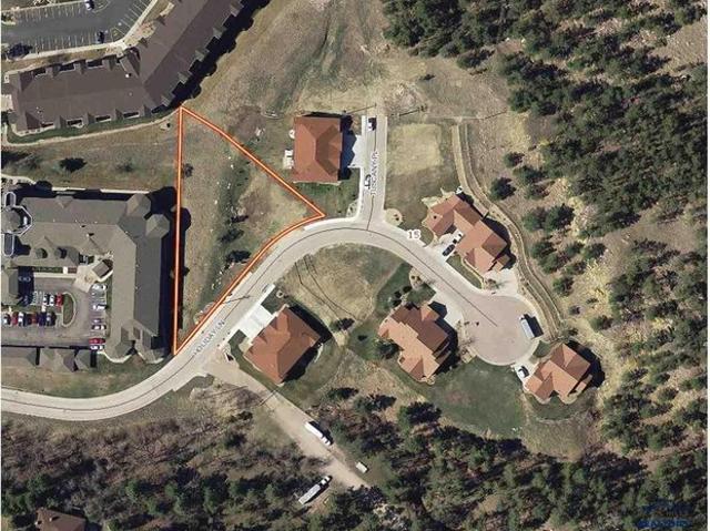 2516 Holiday Ln, Rapid City, SD 57702