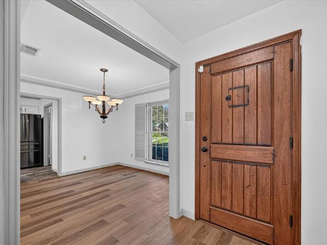 2516 Lawnview Drive