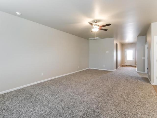2516 Rosewood Lane