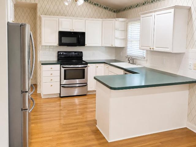 2516 Sungale Court