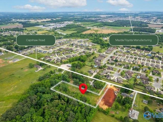 25177 Capshaw Rd, Athens, AL 35613
