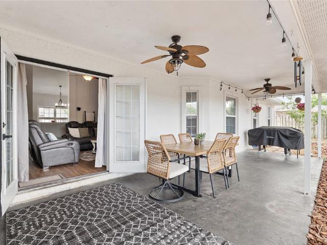 25175 SW 20 Ave, Newberry, FL 32669 | MLS #GC539250
