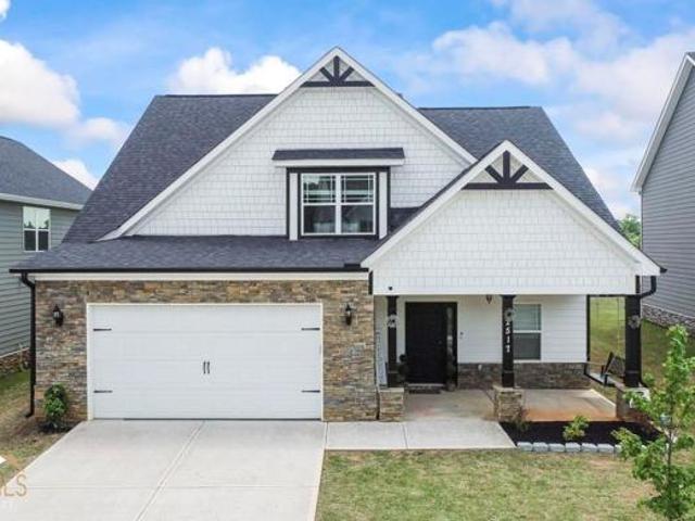 2517 Cornerstone Blvd, Hampton, GA 30228