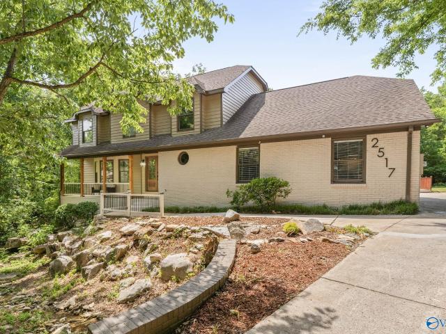 2517 Garth Road SE
