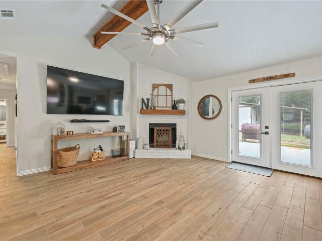 2517 Hardwood Drive