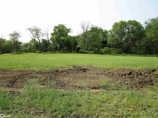 2517 Kenison Way, Iowa Falls, IA 50126