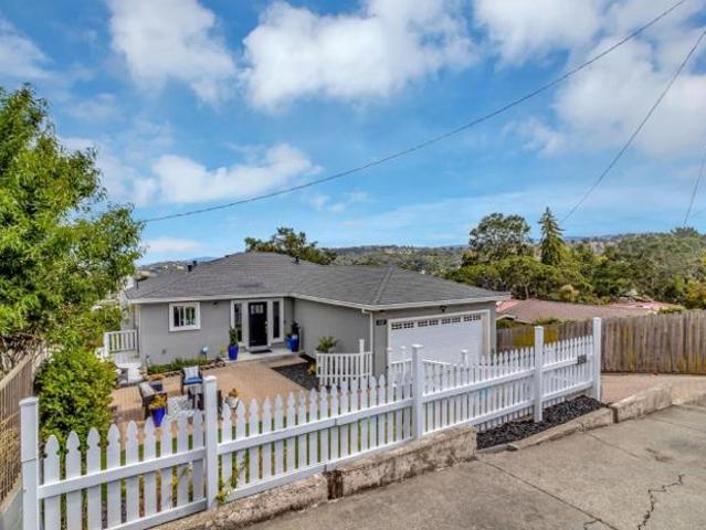 2517 Read Ave, Belmont, CA 94002