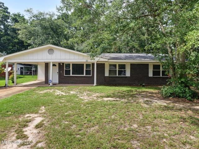 2517 Ridgewood Rd, Ocean Springs, MS 39564