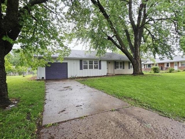 2517 Southwest Blvd, Sedalia, MO 65301