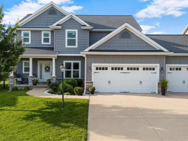 2517 W Whittington Way, Dunlap, IL 61525