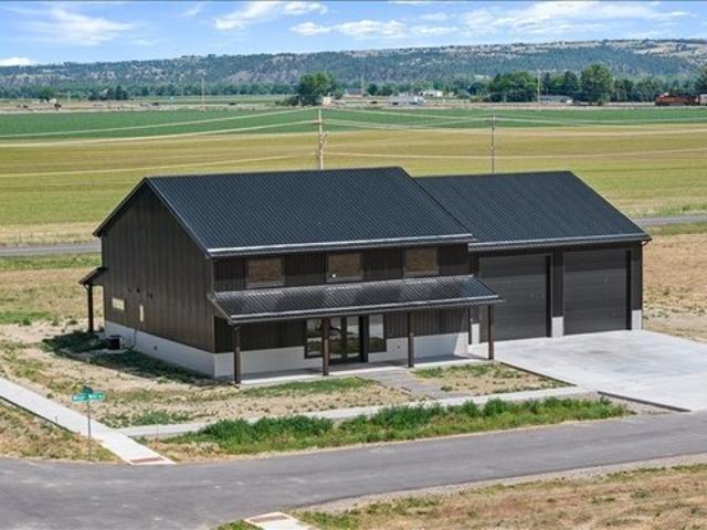 2517 Whisper Wind Way, Billings, MT 59106