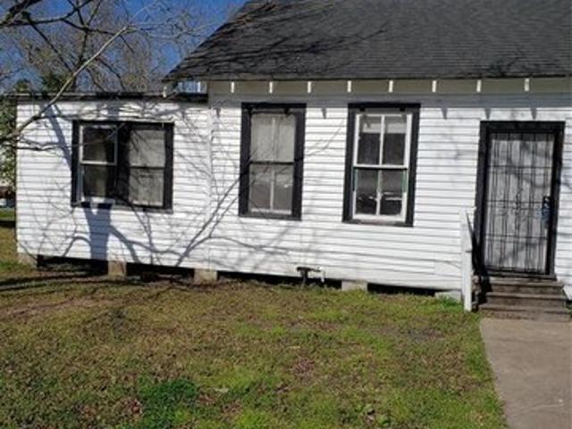 2517 29th St, Dickinson, TX 77539