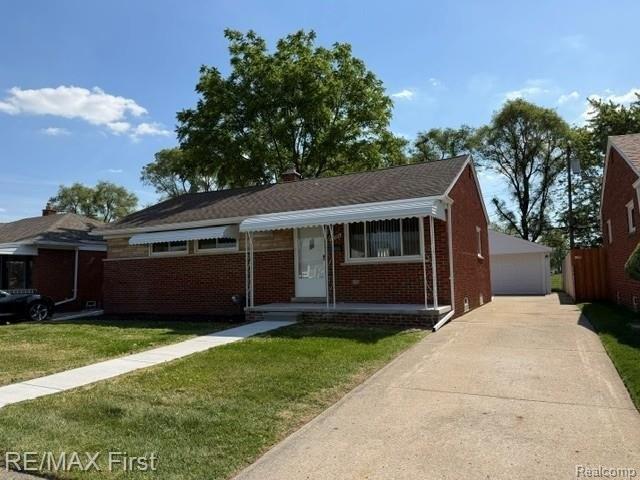 25184 Collingwood St, Roseville, MI 48066