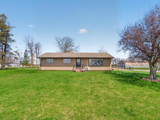 25184 Red Robin Road