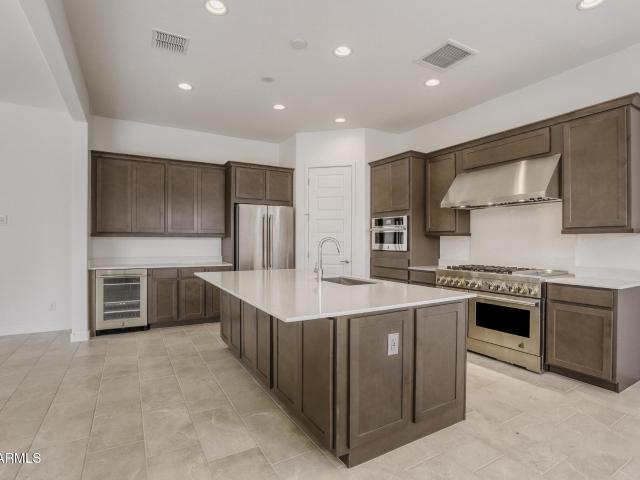 25185 N 177TH Drive