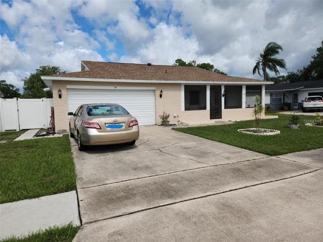 2518 Bowmer Dr, Kissimmee, FL 34744 | MLS #S5109