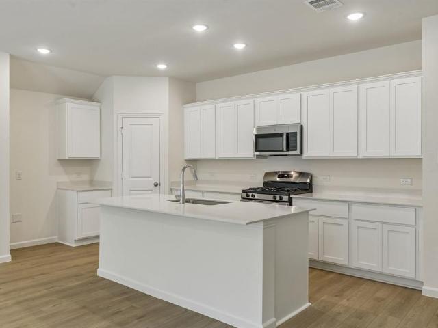 2518 Canadian Way