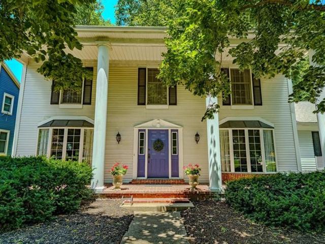 2518 Rainbow Dr, Lafayette, IN 47904