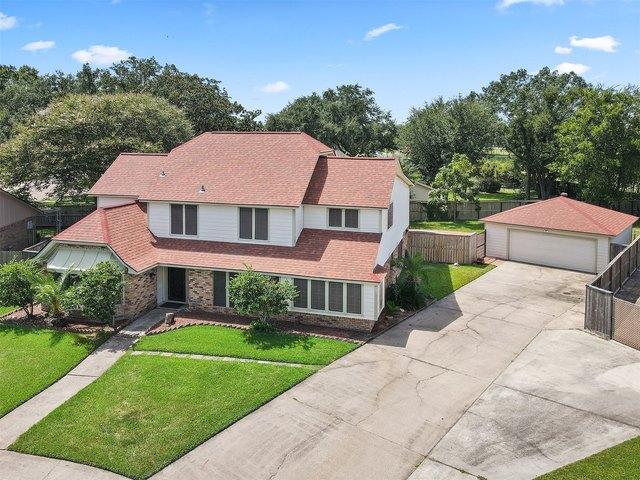 2518 Taylor Ln, Deer Park, TX 77536