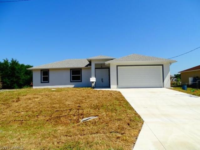 2518 73rd St W, Lehigh Acres, FL 33971