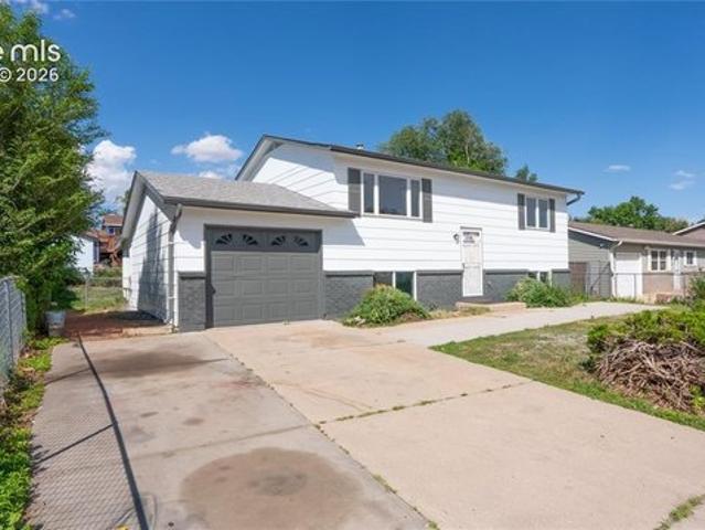 2519 Monterey Rd, Colorado Springs, CO 80910