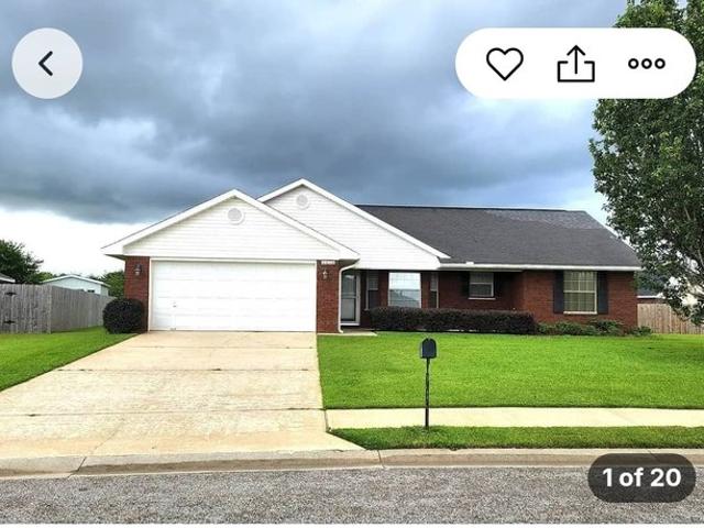2519 Oakford Dr, Foley, AL 36535