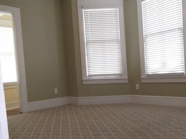2519 Ave P 1/2 4