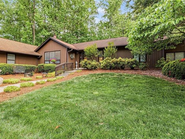 2519 Cottage Place