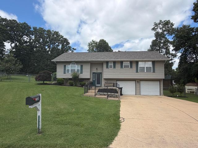 2519 Courtney Place