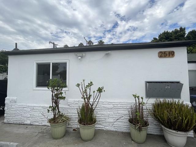 2519 E. Monroe St. 2 Bed 1 Bath