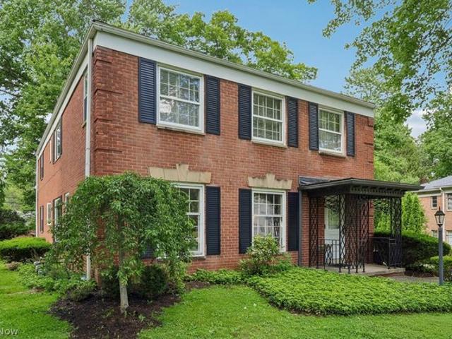 2519 Falmouth Rd, Fairlawn, OH 44333