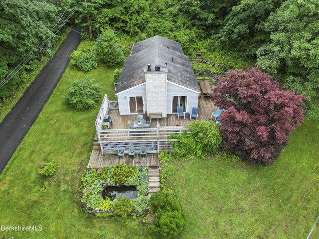 2519 Hancock Rd, Hancock, MA 01237