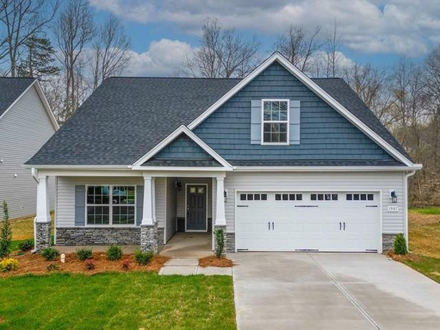 2519 Starling Ln, New Bern, NC 28562