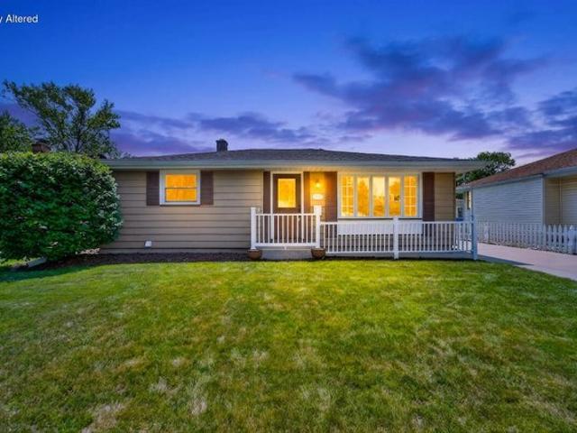 2519 34th St, Kenosha, WI 53140
