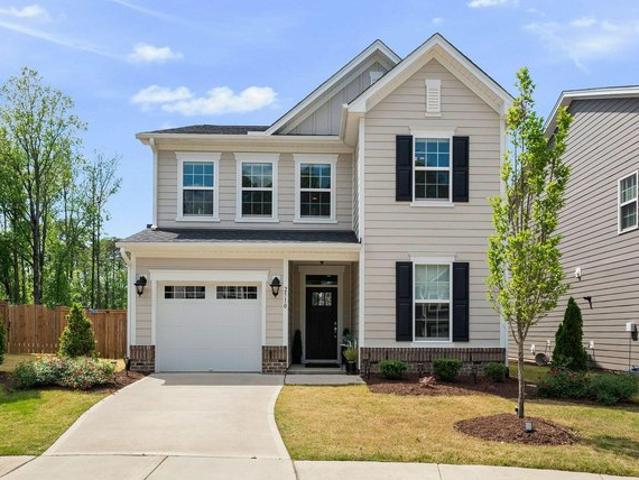 2510 Maplemere Ct, Durham, NC 27703