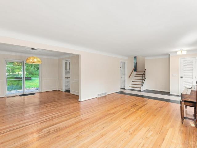 2510 Meadowmar Lane