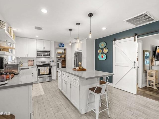2510 N 26th St, Phoenix, AZ 85008