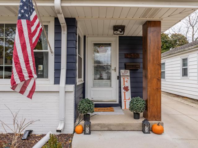 2510 N 64th St, Wauwatosa, WI 53213 | Compass